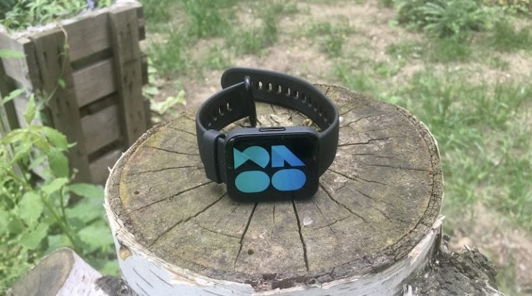 POCO Watch review: lightweight device that gets the basics right