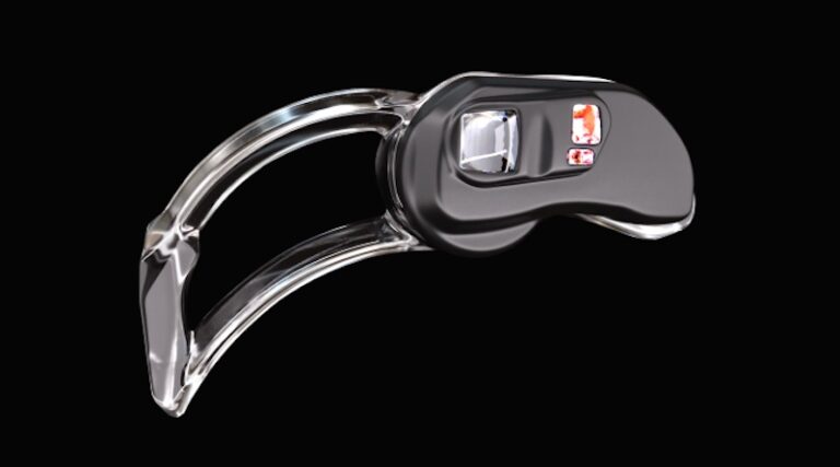 STAT Health unveils ear-based monitor for brain health