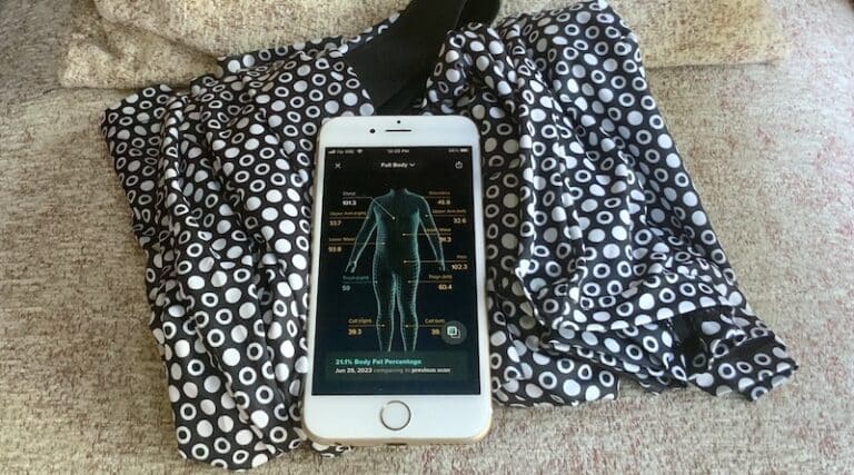 Body scanning at home: A detailed review of Zozosuit by Zozofit