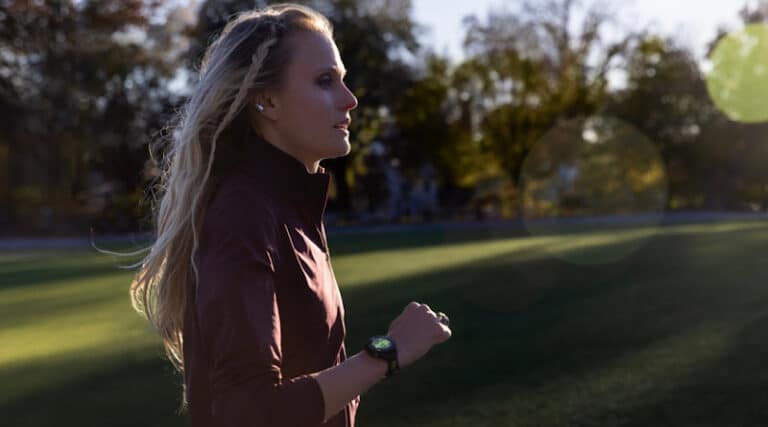 Apple vs Garmin: How accurate are their VO2Max estimates?