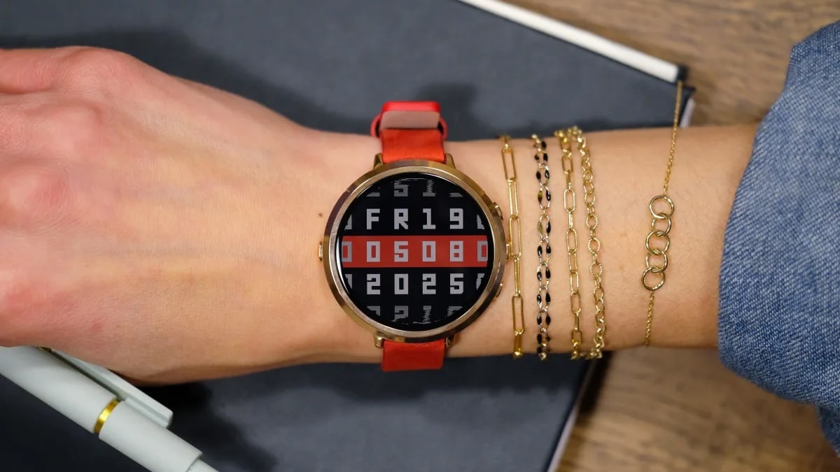 Pebble Round 2 delay pushes shipping into July