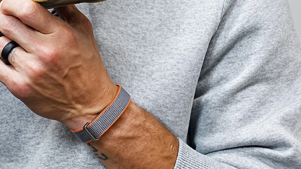 Fitbit Air name emerges as Google’s screenless band takes shape